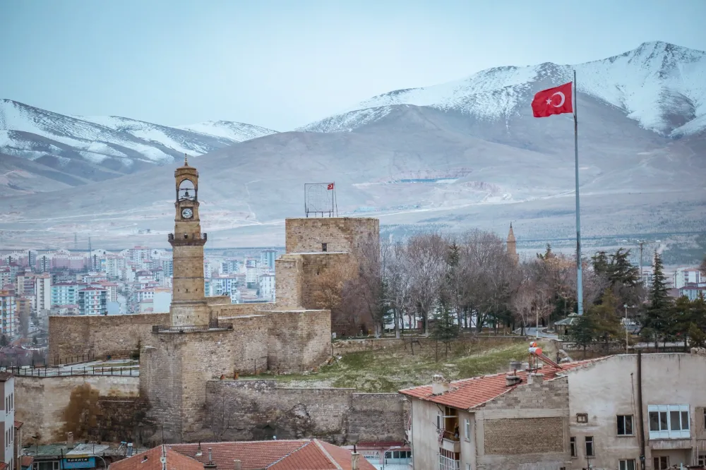 NİĞDE’DE BU HAFTA HAVA PARÇALI BULUTLU VE SERİN GEÇECEK